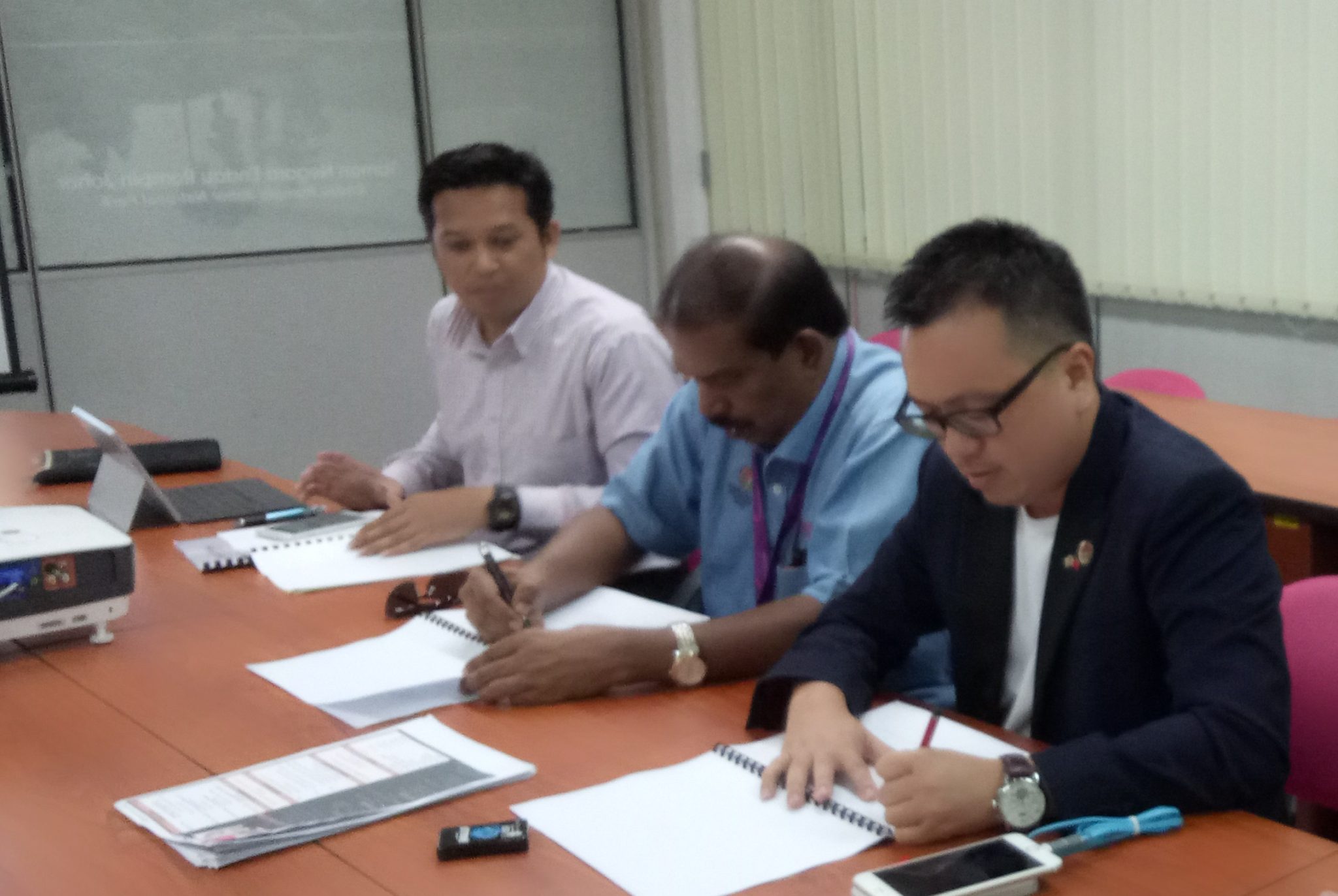 PROGRAM SEEDS FOR THE FUTURE 2017 | Centre for Community and Industry ...